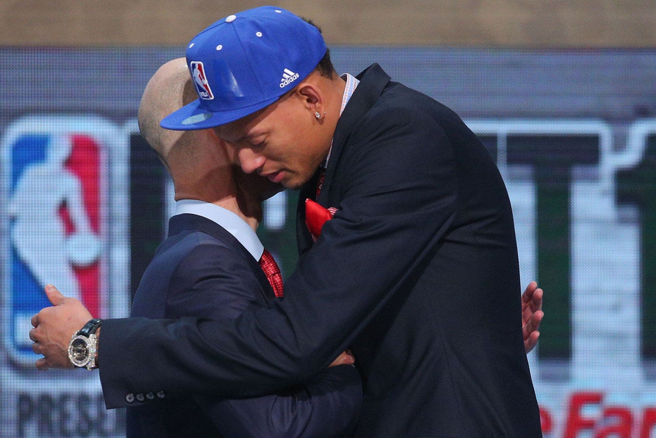 Former Baylor star Isaiah Austin cleared by doctors to return to ...