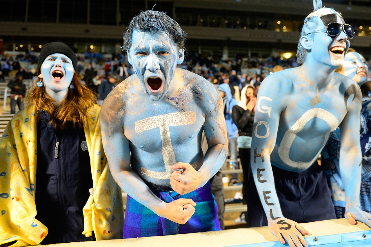 Photo: Check out UNC's argyle sidelines | FOX Sports