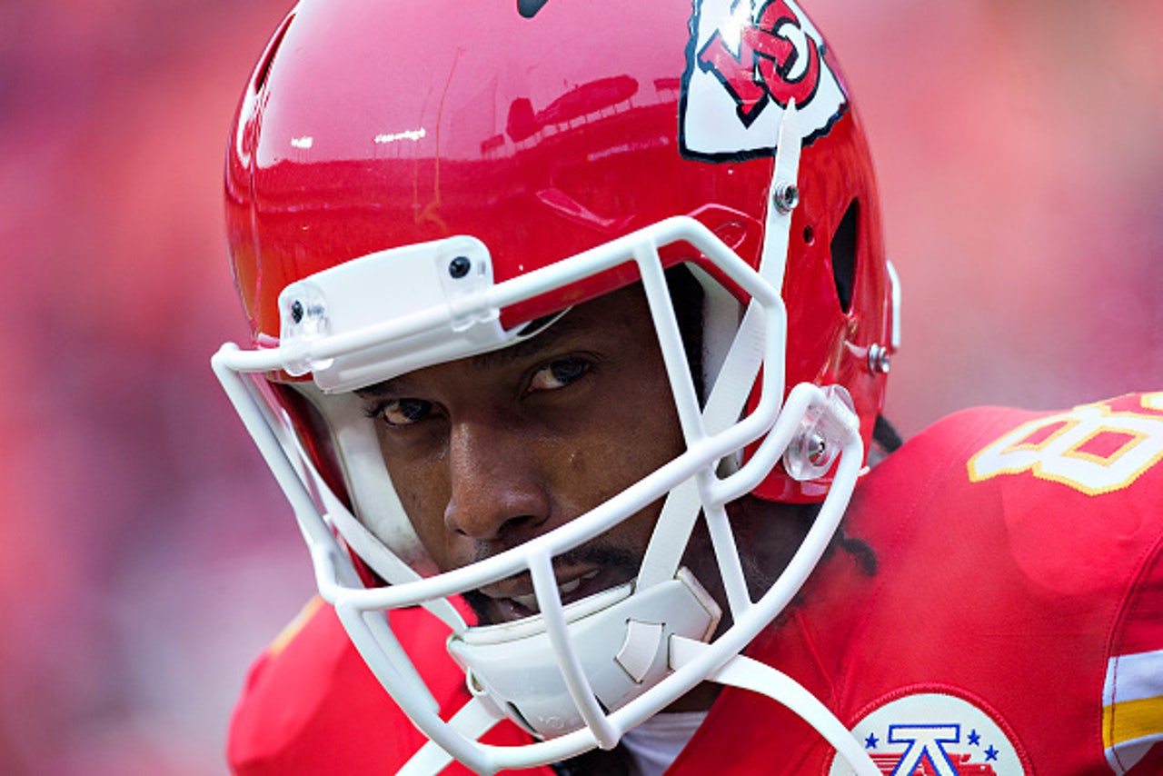 Quick analysis: Dwayne Bowe signs with Browns | FOX Sports