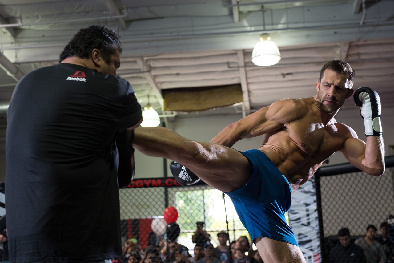 UFC champion Luke Rockhold's secret family | FOX Sports