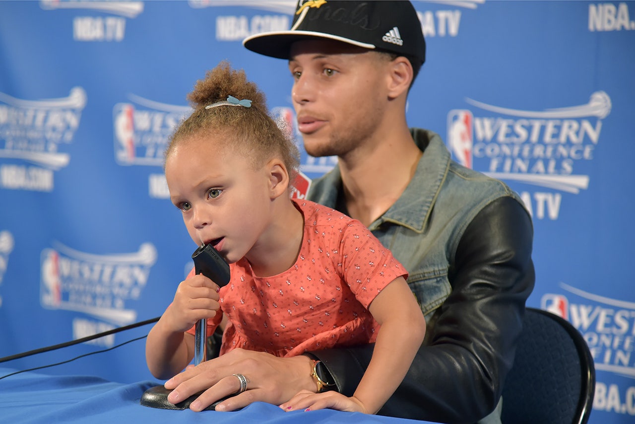 Here's how Riley Curry helped Steph Curry pick Under Armour over Nike ...