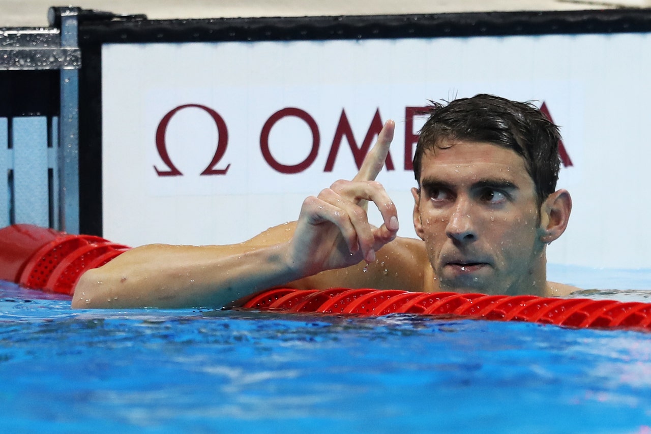 Man gets Michael Phelps death stare tattoo on leg | FOX Sports