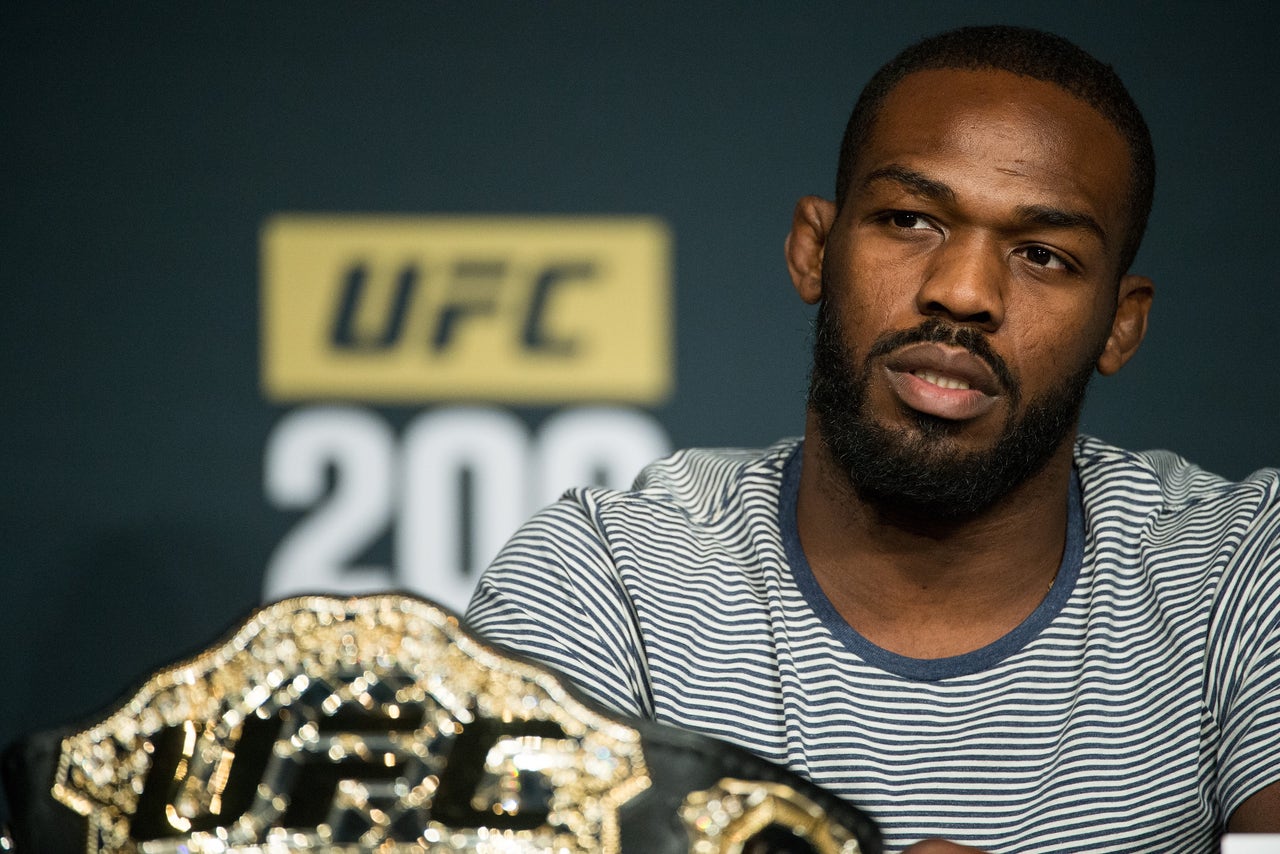 Jon Jones takes to Twitter to fight steroids accusations | FOX Sports