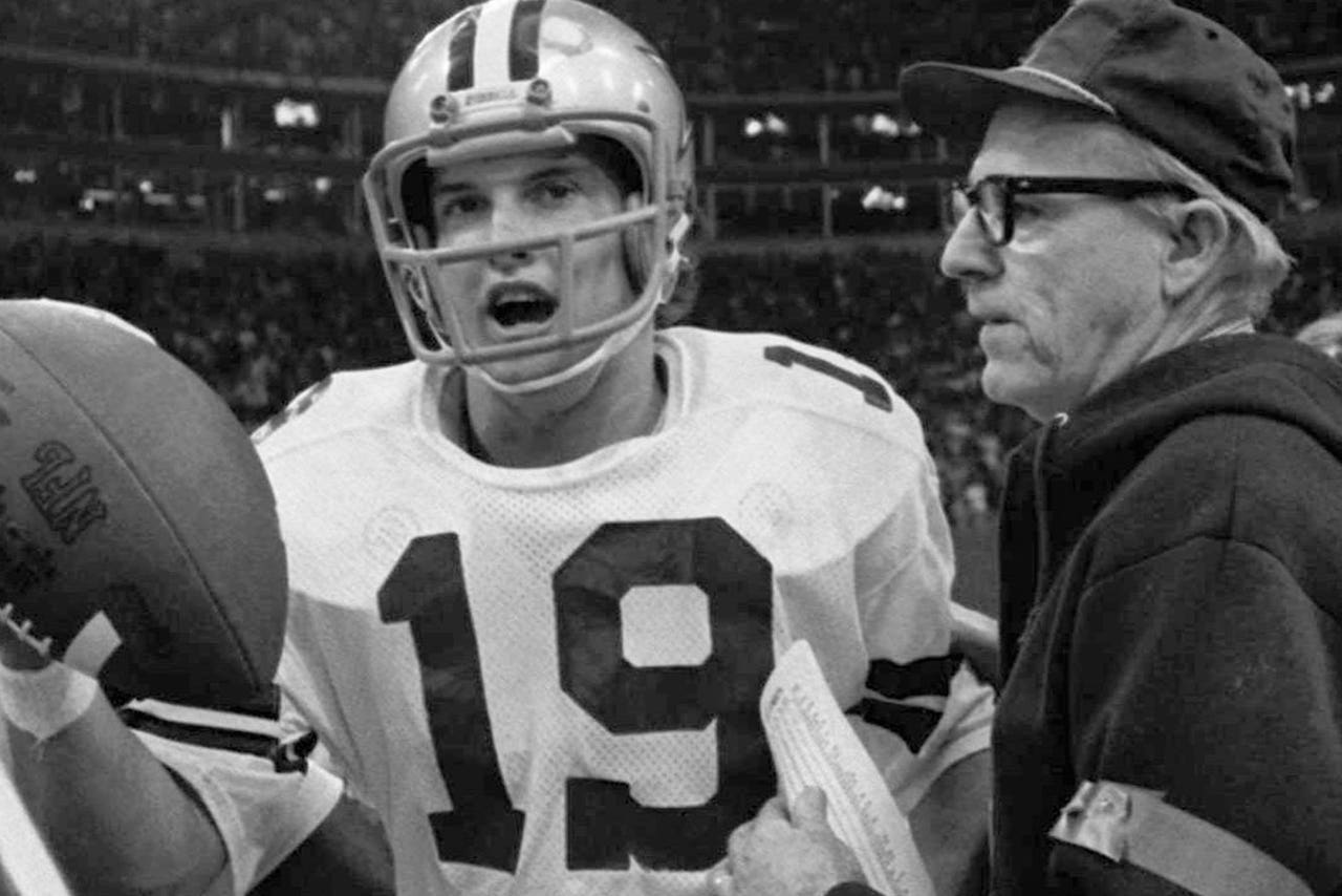 One & Done: Clint Longley saved the Dallas Cowboys on Thanksgiving in ...