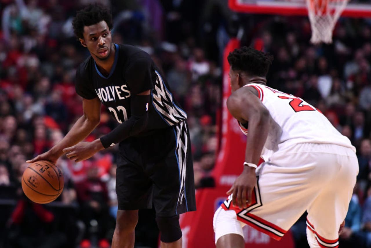 NBA Trade Grades: Bulls to send Jimmy Butler to Timberwolves | FOX Sports