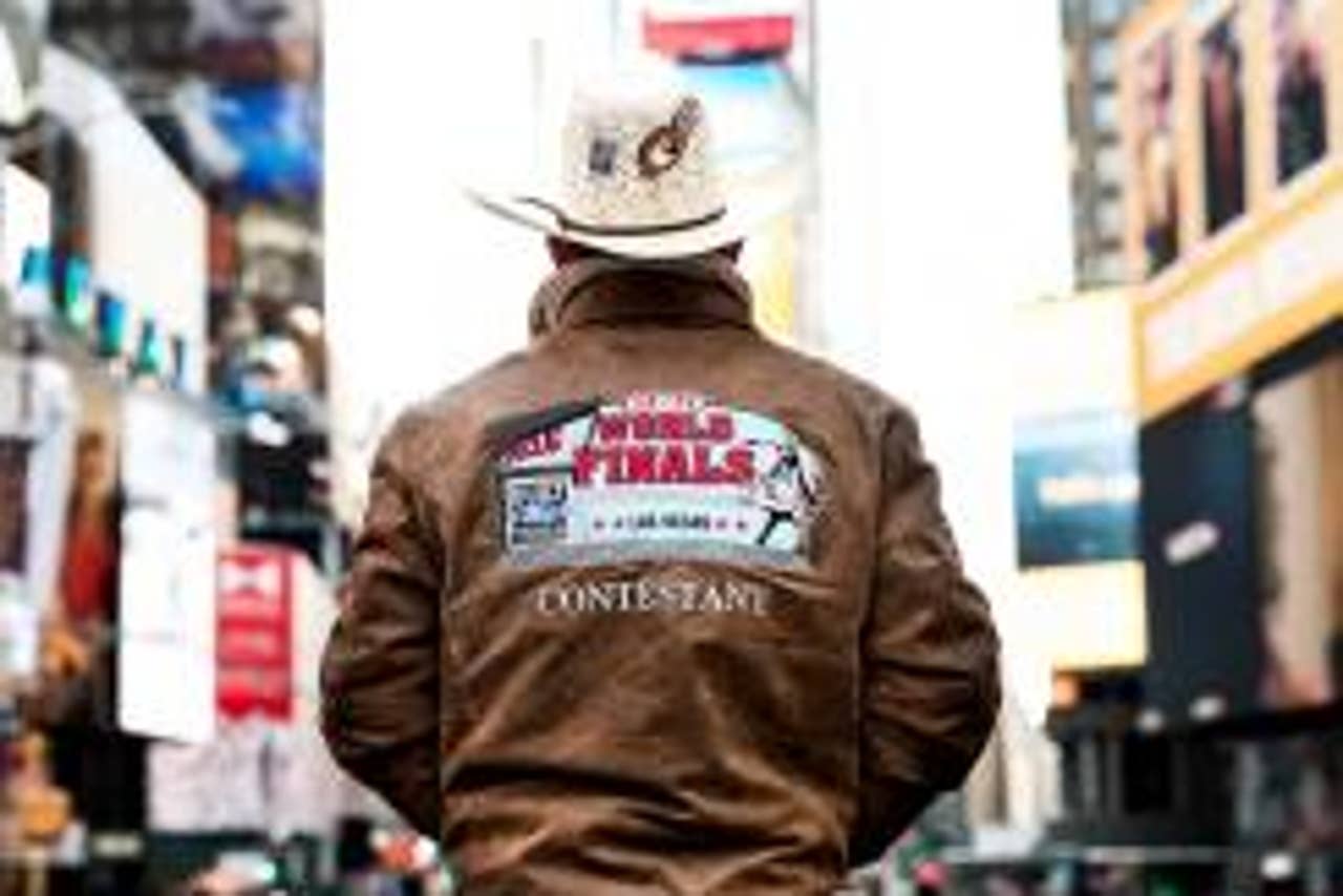 Friday's P.M. Hot Clicks: Scariest Goalie Masks in NHL History; Cowboy ...