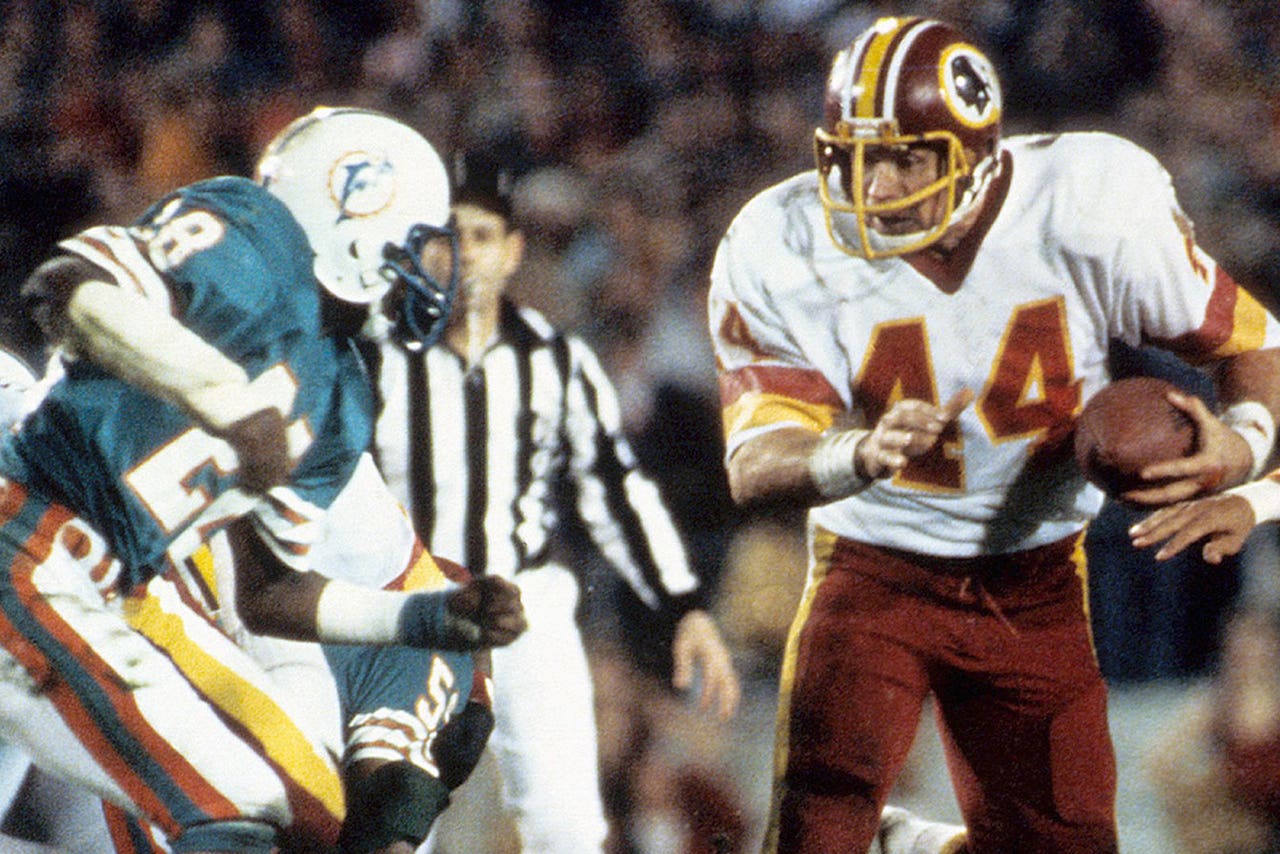 Super Bowl moment No. 11: John Riggins breaks free on fourth down | FOX ...