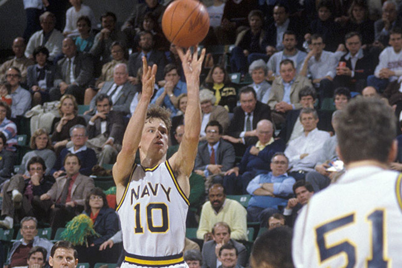 How David Robinson grew into a basketball player and led Navy to the ...