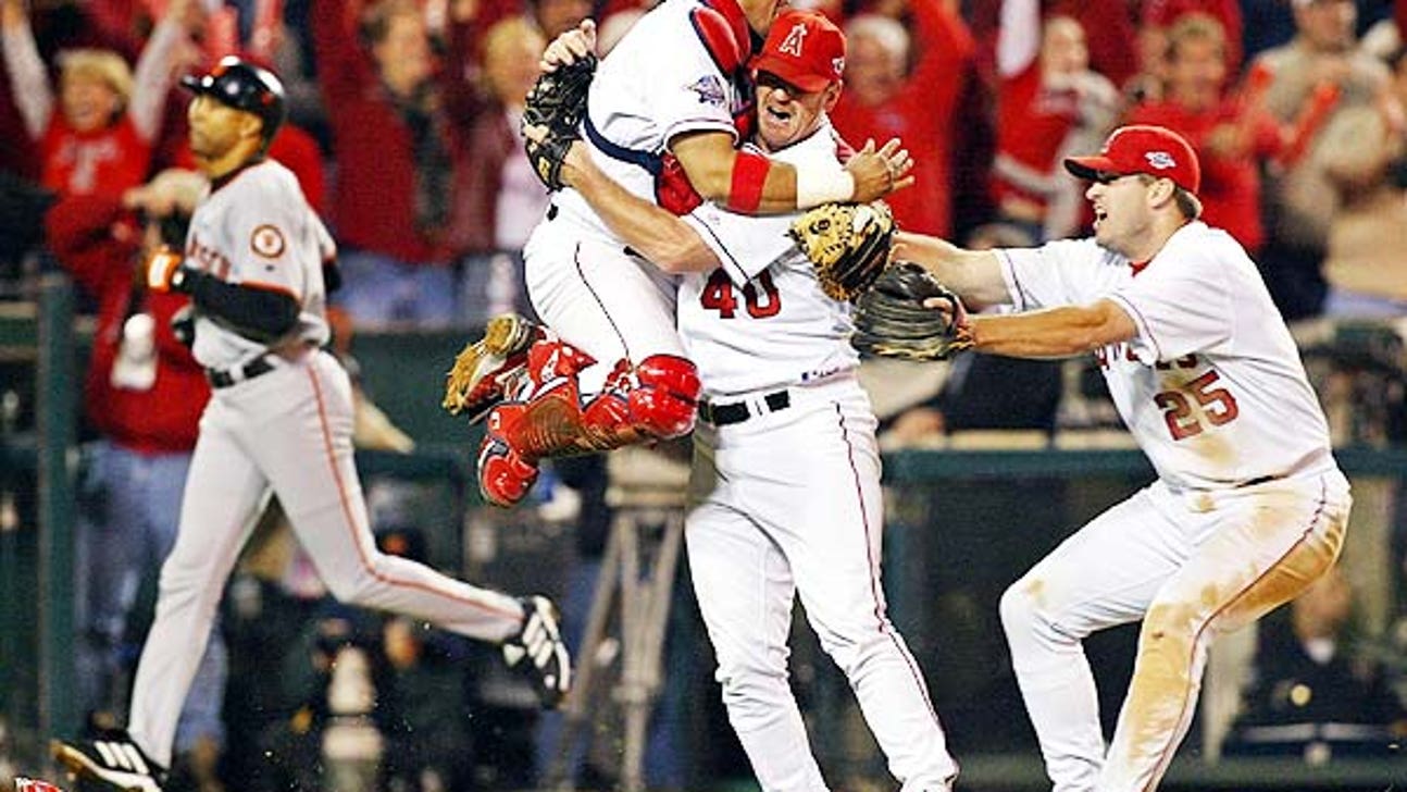 10/27/2002: Angels win franchise's first World Series | FOX Sports