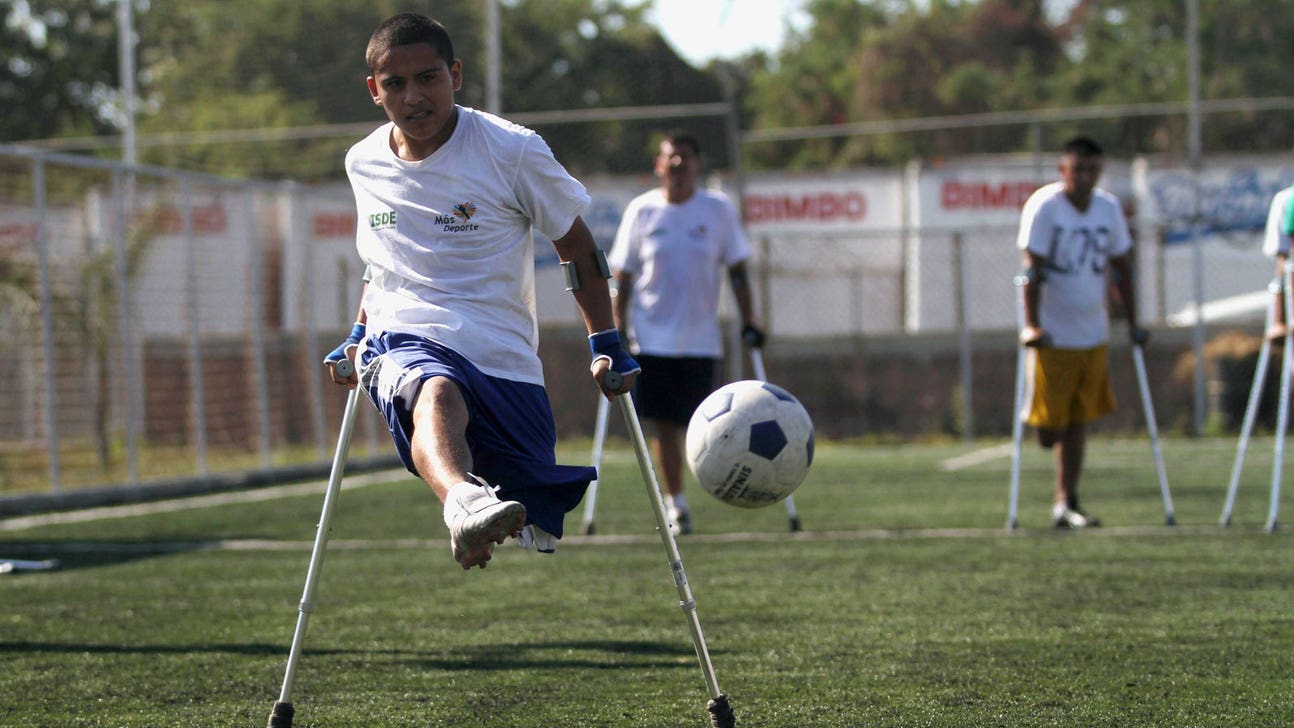 Mexican amputee soccer players train for their own World Cup | FOX Sports