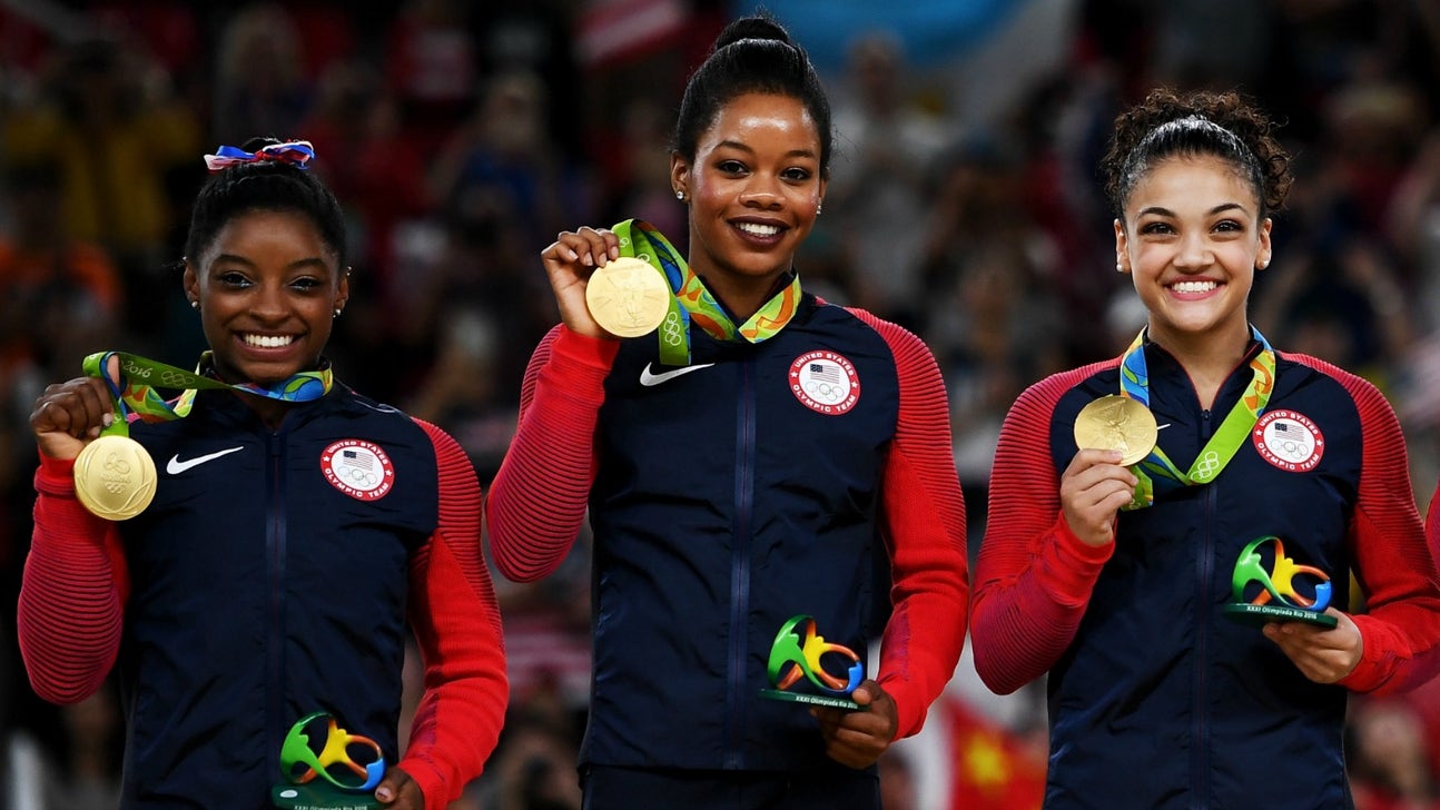 Simone Biles shares amazing throwback photo with Laurie Hernandez | FOX ...