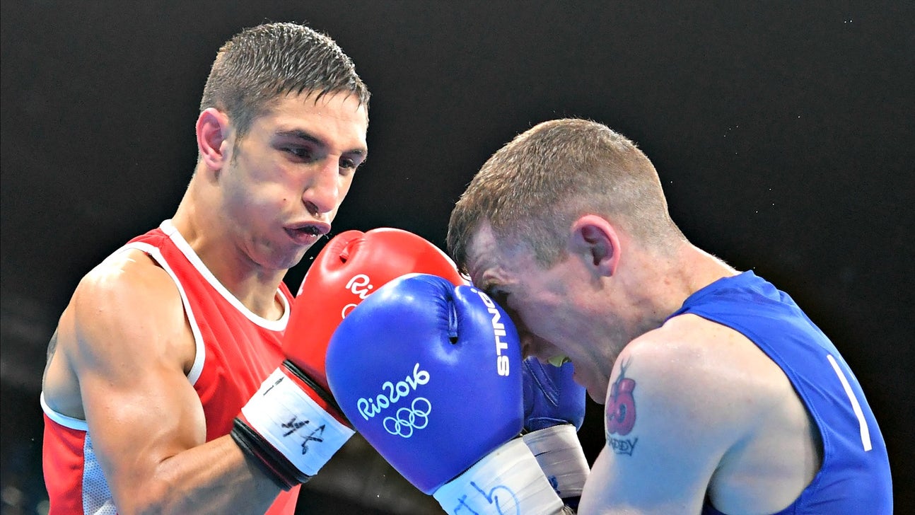 Boxer who trolled Rory McIlroy was upset in his opening bout | FOX Sports