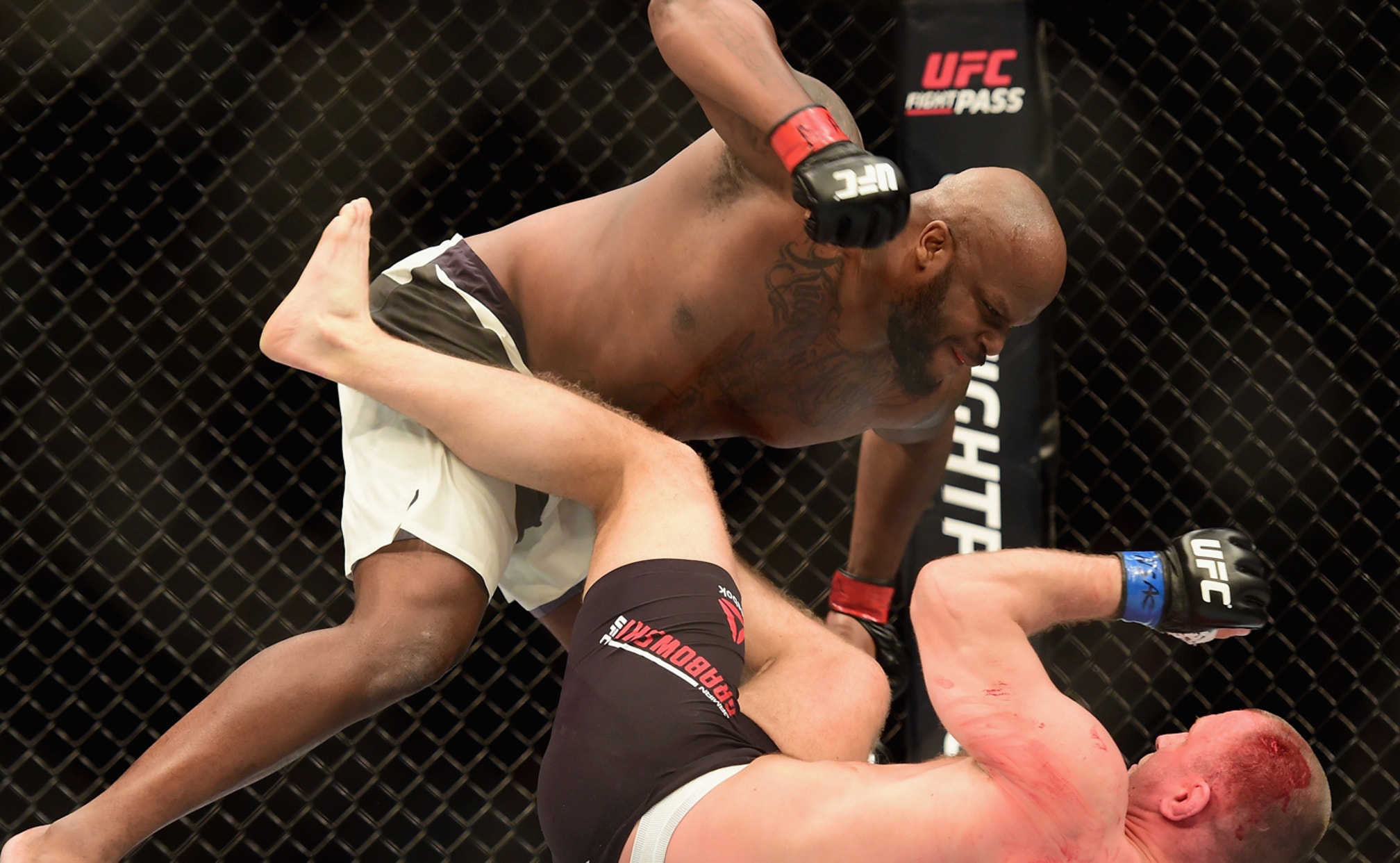 Derrick Lewis says money is the only reason he wants to be UFC champion ...