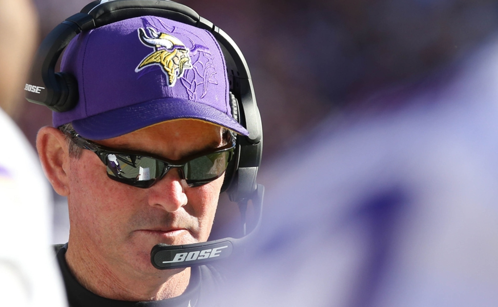 Mike Zimmers Sideline Eye Patch Is A Throwback Power Move For The Ages Fox Sports