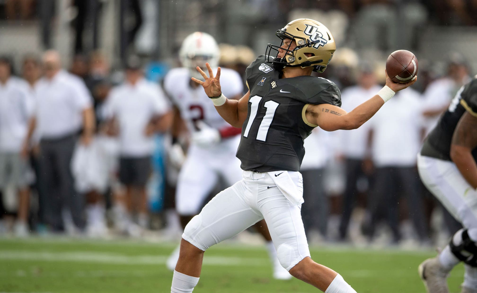 UCF freshman QB Dillon Gabriel lights up Stanford with 4 TDs, Knights ...