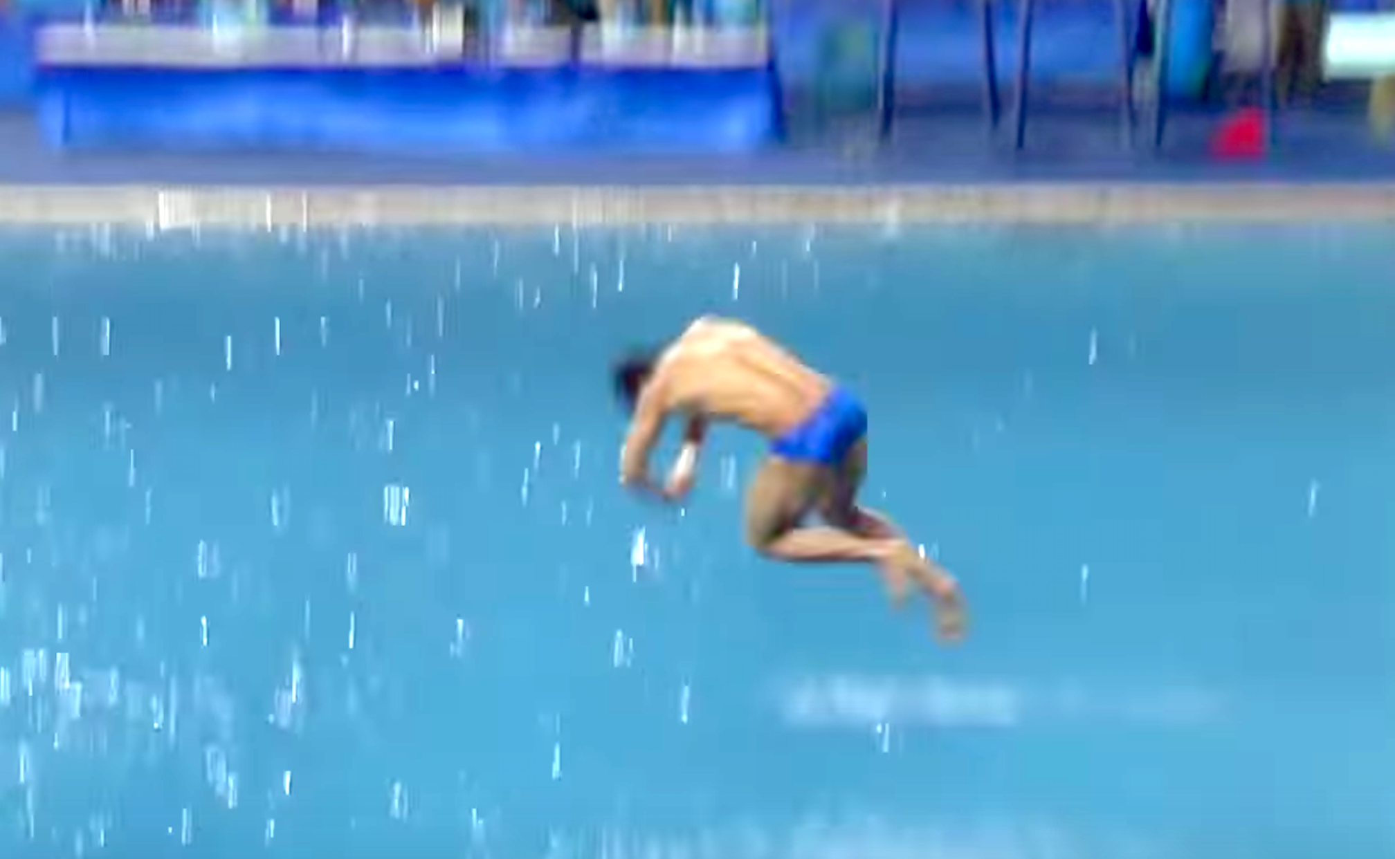 Malaysian diver finishes last after spectacular belly flop in final ...