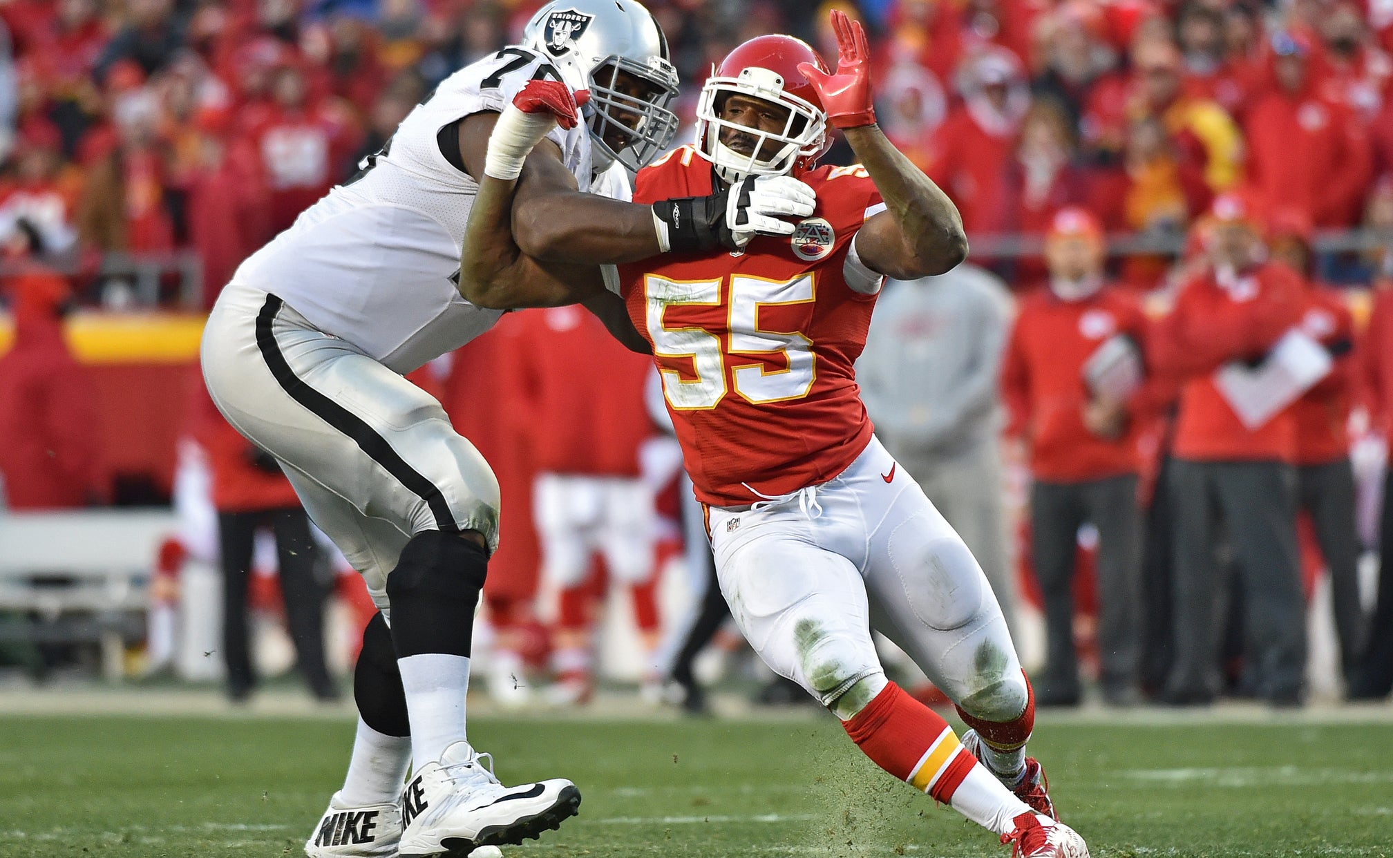 Chiefs unveil their color rush uniforms (Photo) | FOX Sports