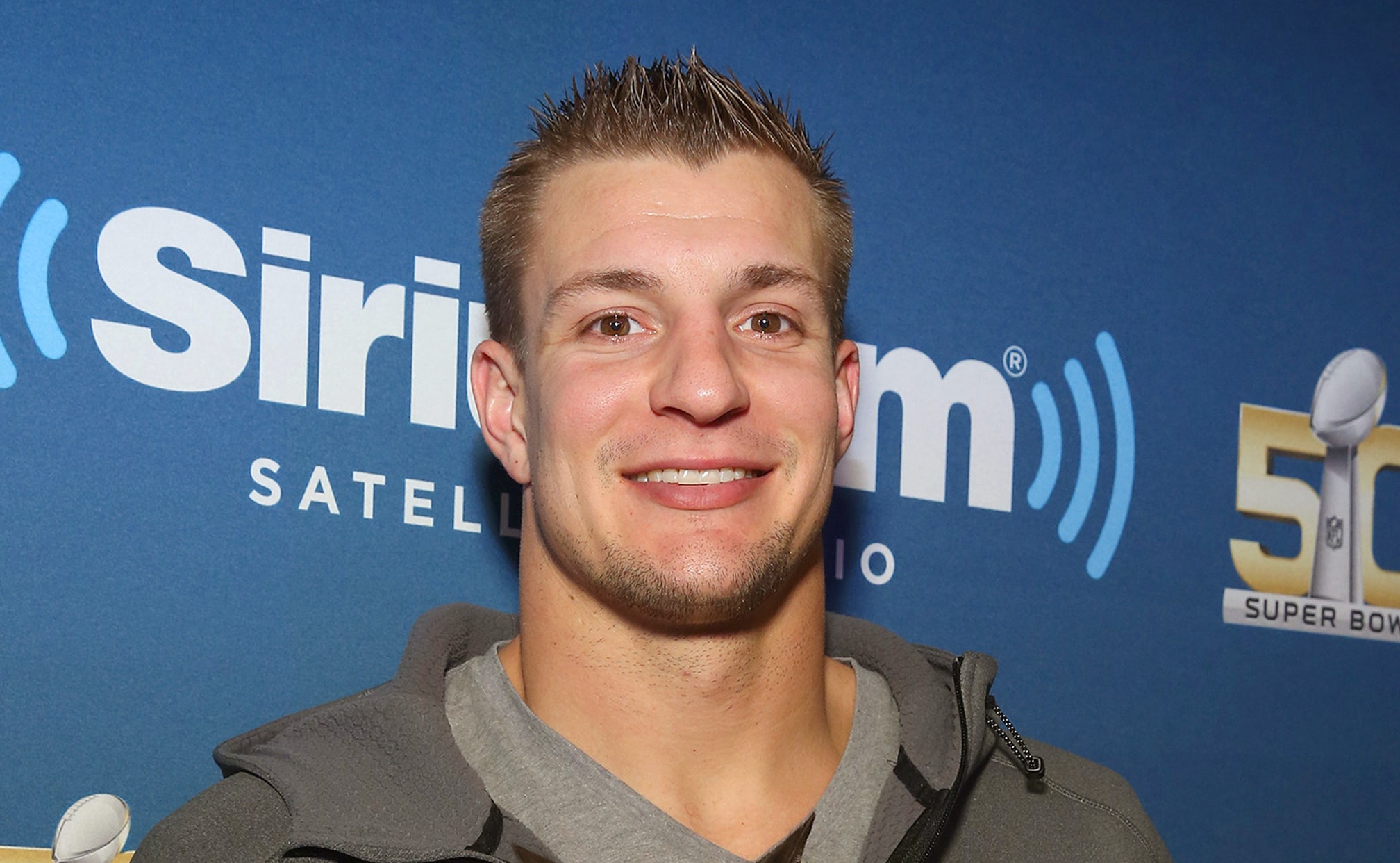 The Super Bowl somehow brought together Gronk and Grumpy Cat | FOX Sports