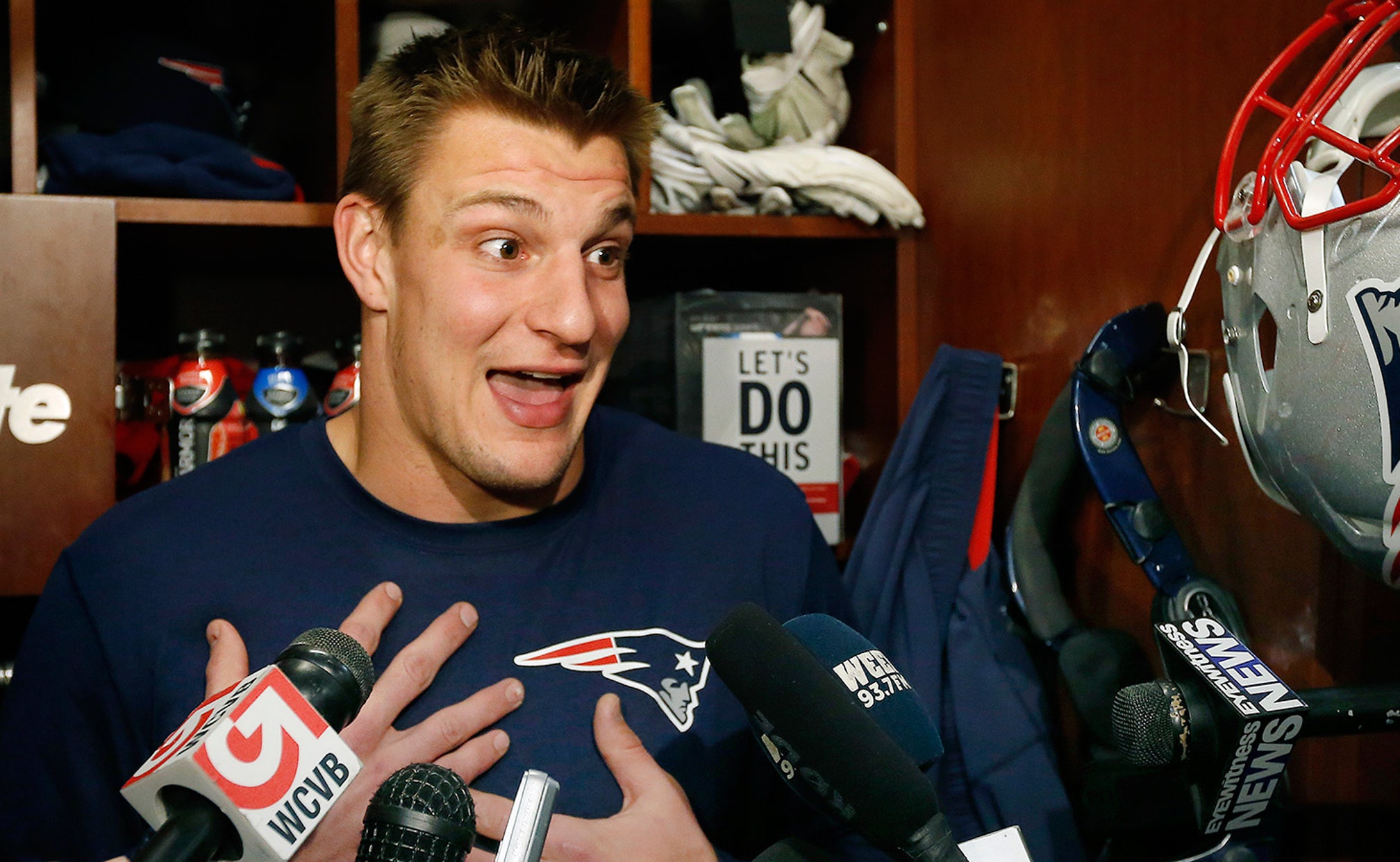 Rob Gronkowski calls bye week a chance to 'let your muscles chill ...