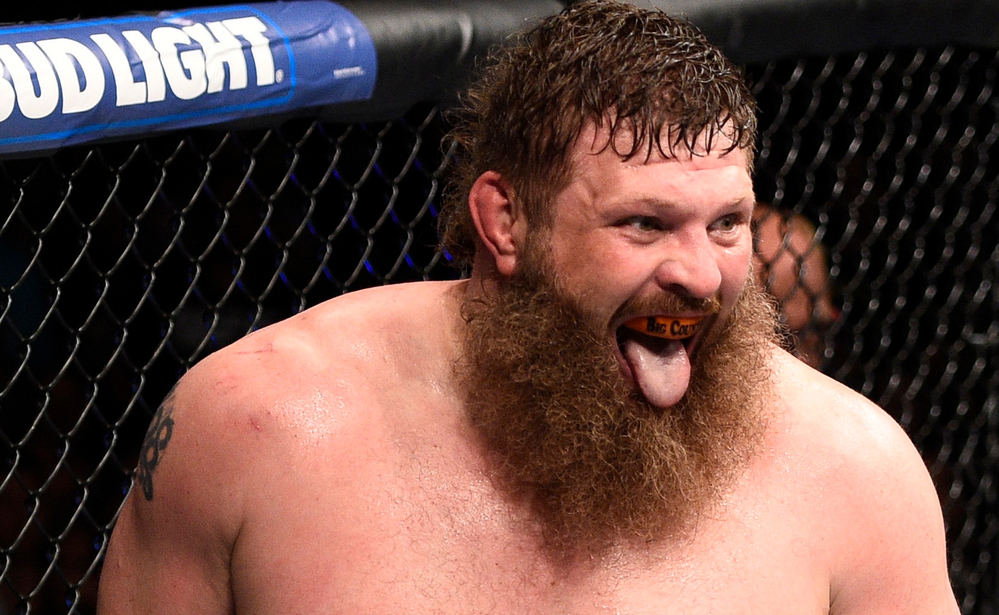 Roy Nelson offered UFC his win bonus to get second shot at Derrick ...
