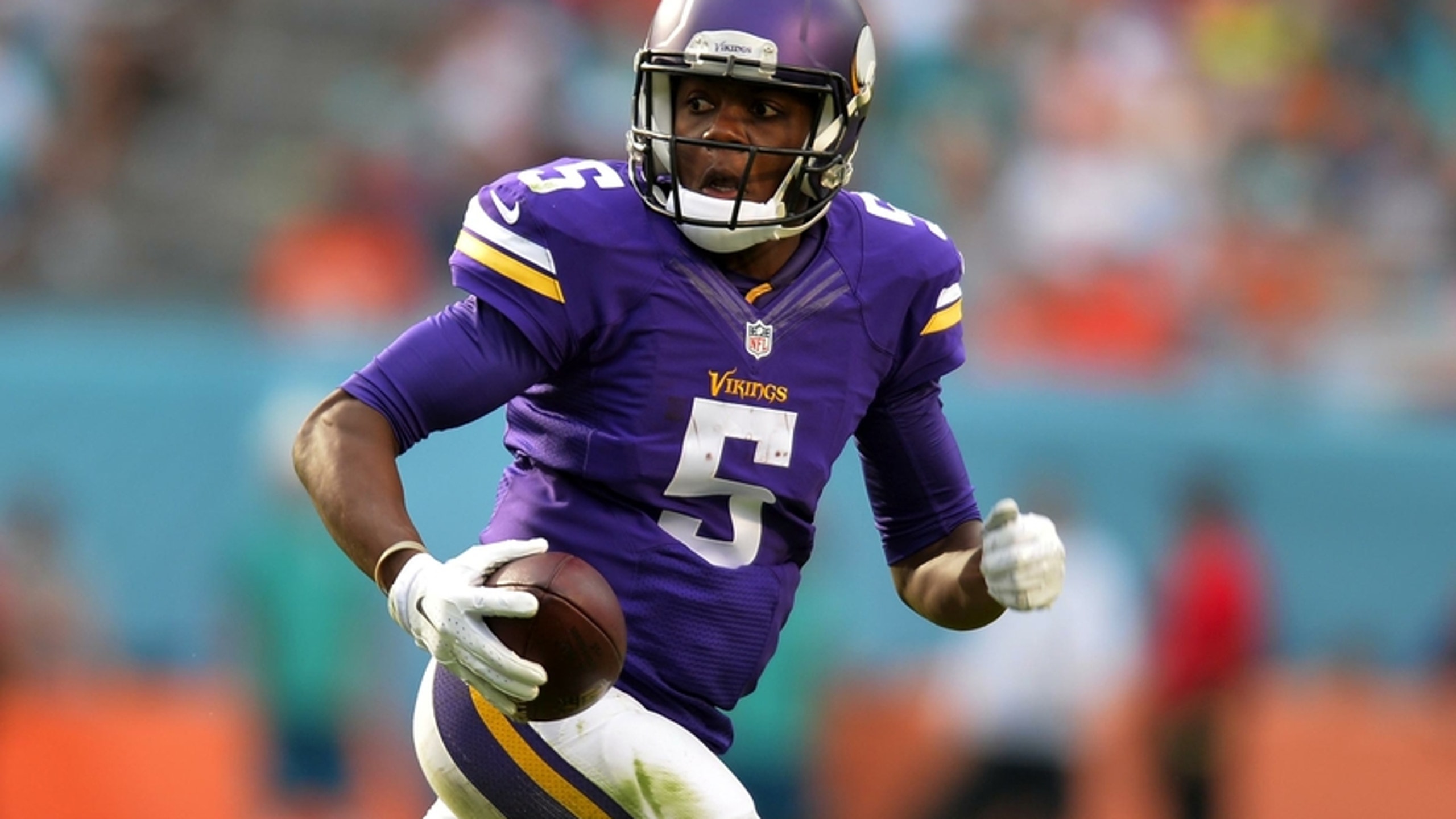 Teddy Bridgewater injury: How long is ACL recovery time? | FOX Sports