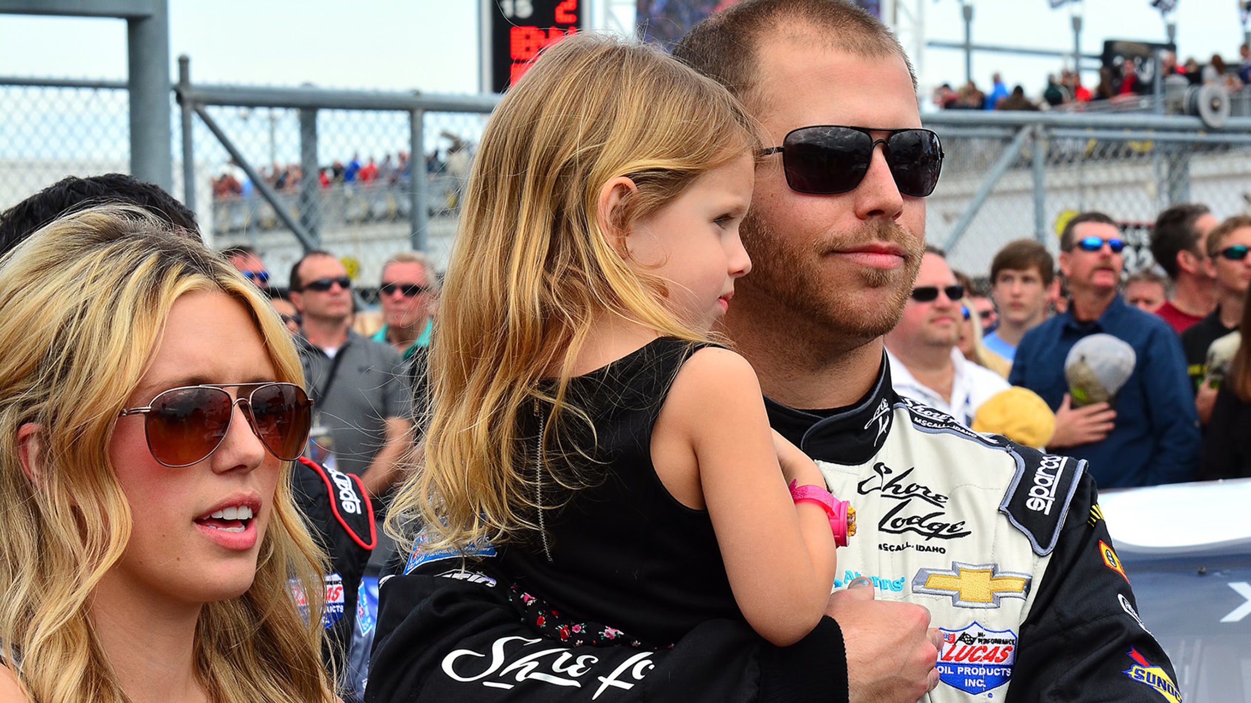 Grab a tissue: Brian Scott's emotional wedding vows go viral | FOX Sports