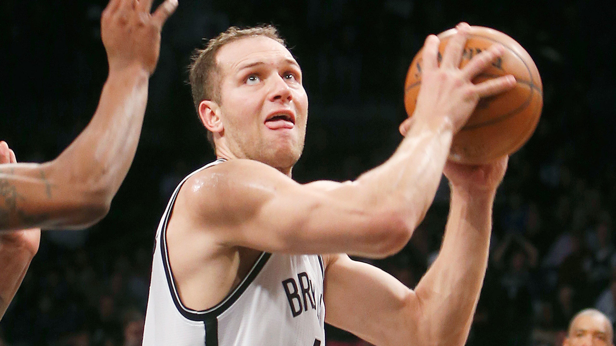 Bojan Bogdanovic remains a Net despite his skepticism in May | FOX Sports