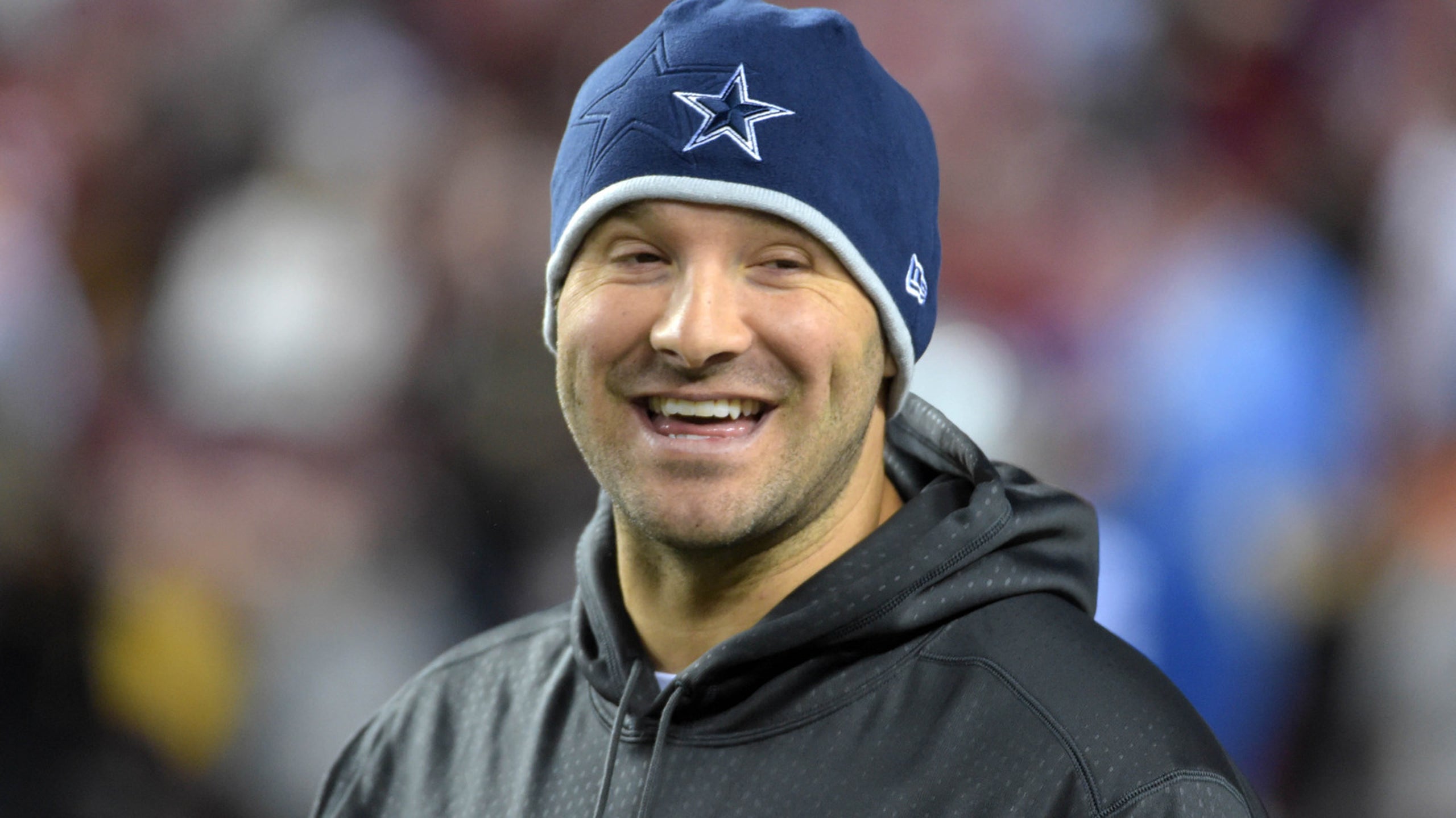 Tony Romo: My back is as strong as it's been in 3-4 years | FOX Sports