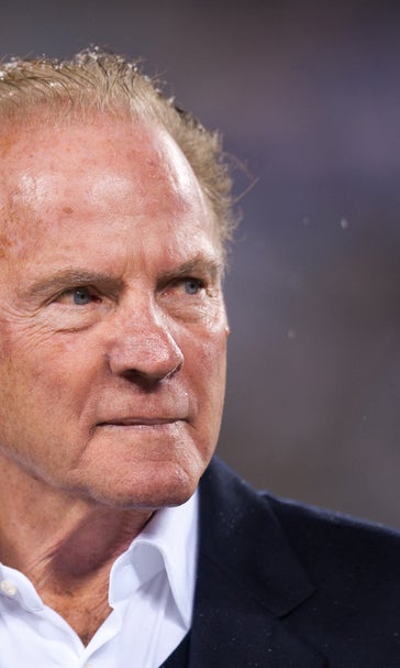Family of Hall of Famer Gifford says he suffered from CTE | FOX Sports