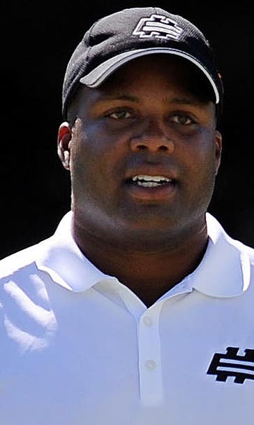 QB guru George Whitfield's resume called into question in report | FOX ...