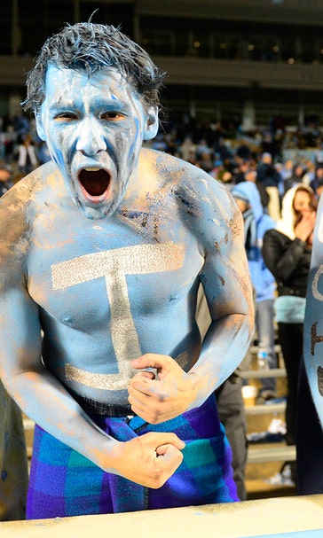 Photo: Check out UNC's argyle sidelines | FOX Sports