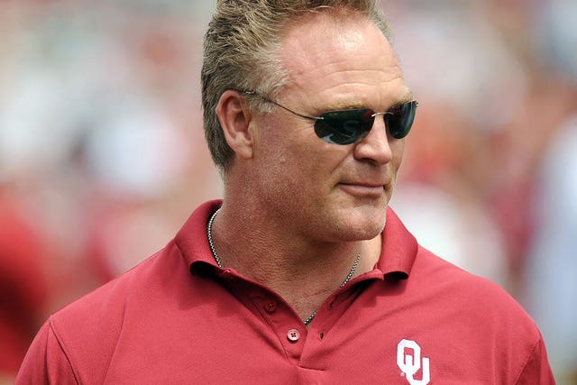 The Boz is back: Bosworth returns to your TV screen | FOX Sports
