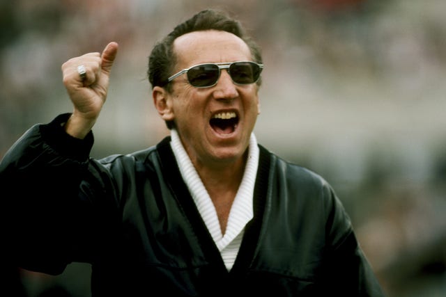 25 things you need to know about Donald Trump's *yuge* USFL team | FOX ...