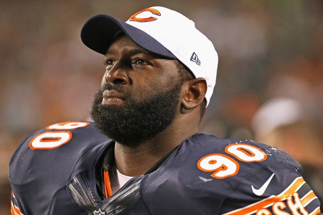 Bears release DT Ratliff after animated discussion with GM Pace | FOX ...