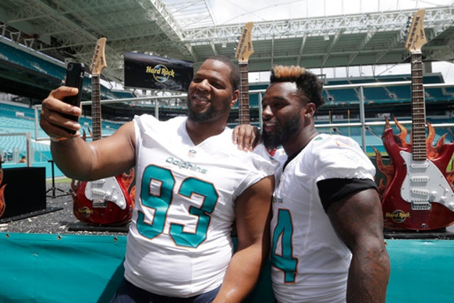 Dolphins' Hard Rock Stadium deal is for nearly $250 million | FOX Sports