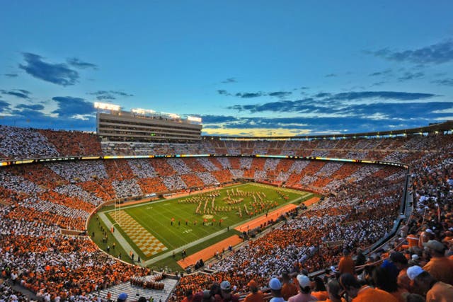Top 20 college football stadiums you must see in your lifetime | FOX Sports