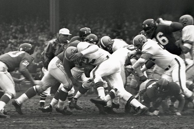Ed 'Big Mo' Modzelewski, former Browns fullback, dies at age 86 | FOX ...