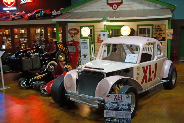 A visit to Ray Evernham's racing and road car collection | FOX Sports