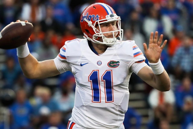 Florida quarterback Kyle Trask out 4 weeks after knee surgery | FOX Sports