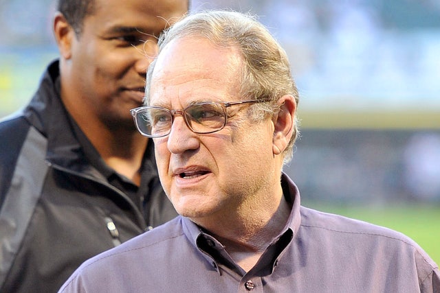 White Sox owner Reinsdorf hospitalized in Cooperstown | FOX Sports
