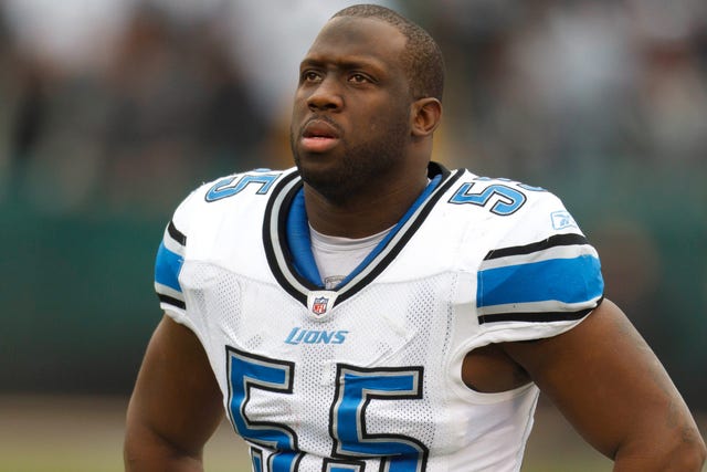 Stephen Tulloch nominated for Man of the Year award | FOX Sports