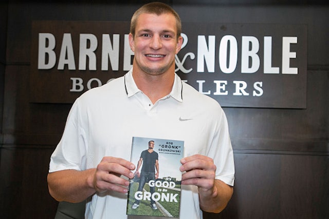 Rob Gronkowski has only read 80 percent of his own book | FOX Sports
