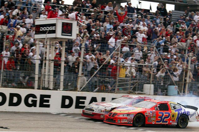 History of the No. 32: Ricky Craven turned the tide | FOX Sports