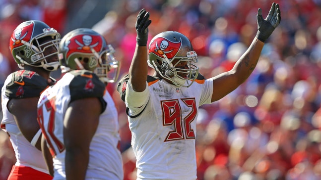 Buccaneers, DE William Gholston avoid free agency with 5-year extension ...