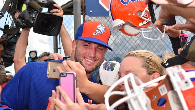 Mets fans and non-Mets fans flock to watch Tim Tebow | FOX Sports