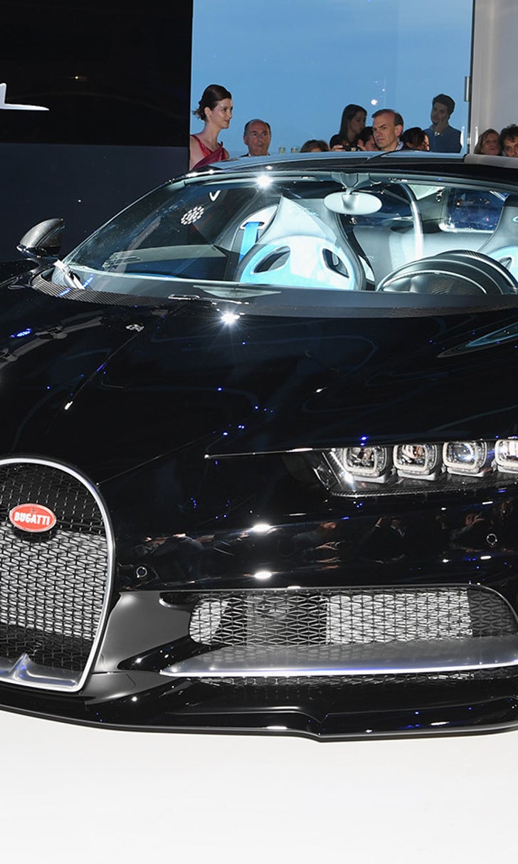 First Bugatti Chiron wreck caused by test driver | FOX Sports