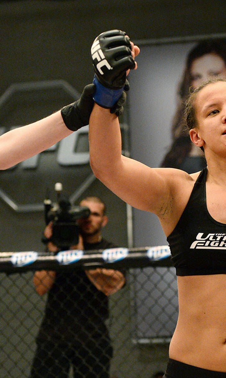 Shayna Baszler needs first UFC fight before considering WWE career ...