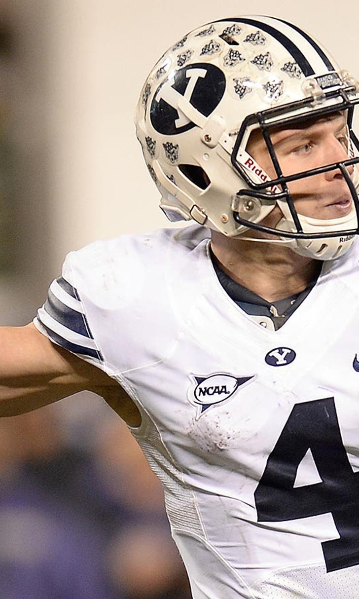 Dual-threat QB Taysom Hill announces he's staying at BYU for 2016 | FOX ...