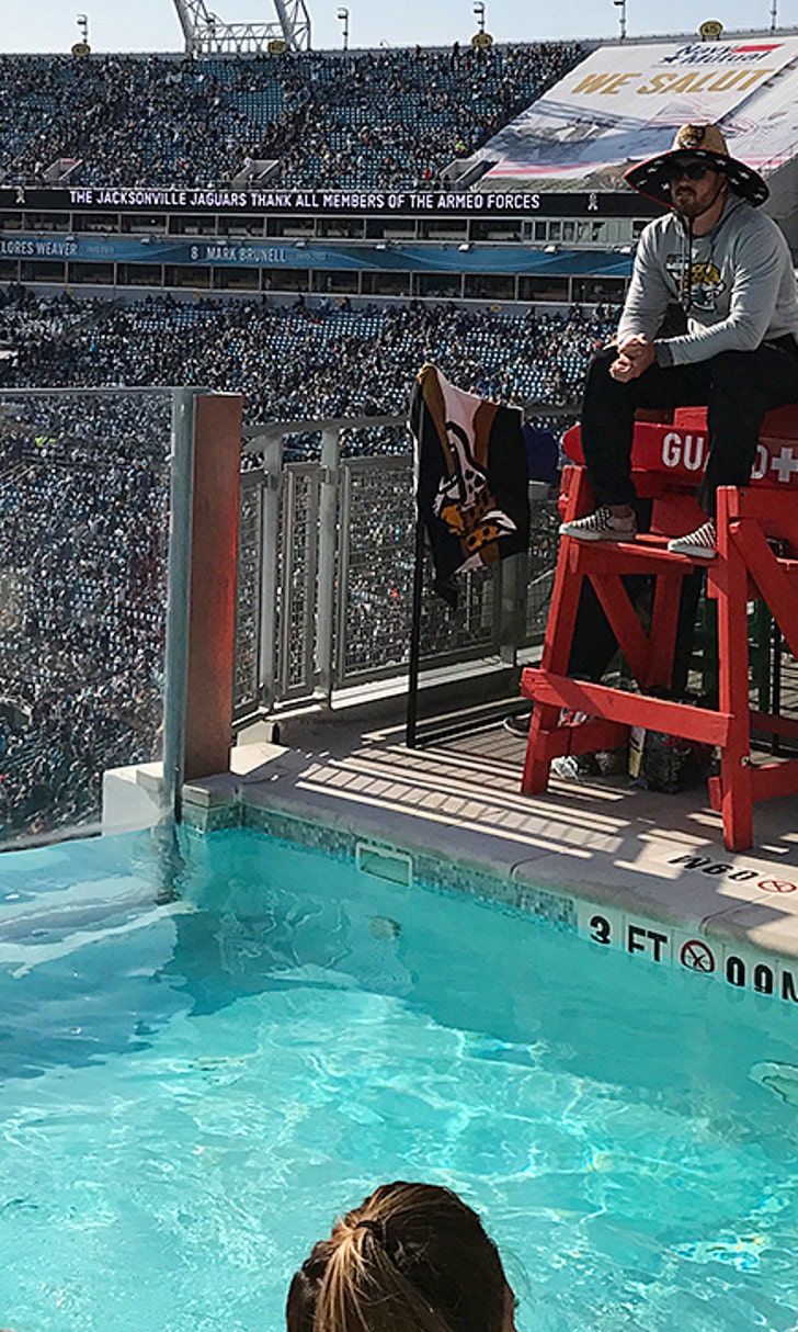 A Jacksonville Jaguars lifeguard shares what gameday is like by the ...