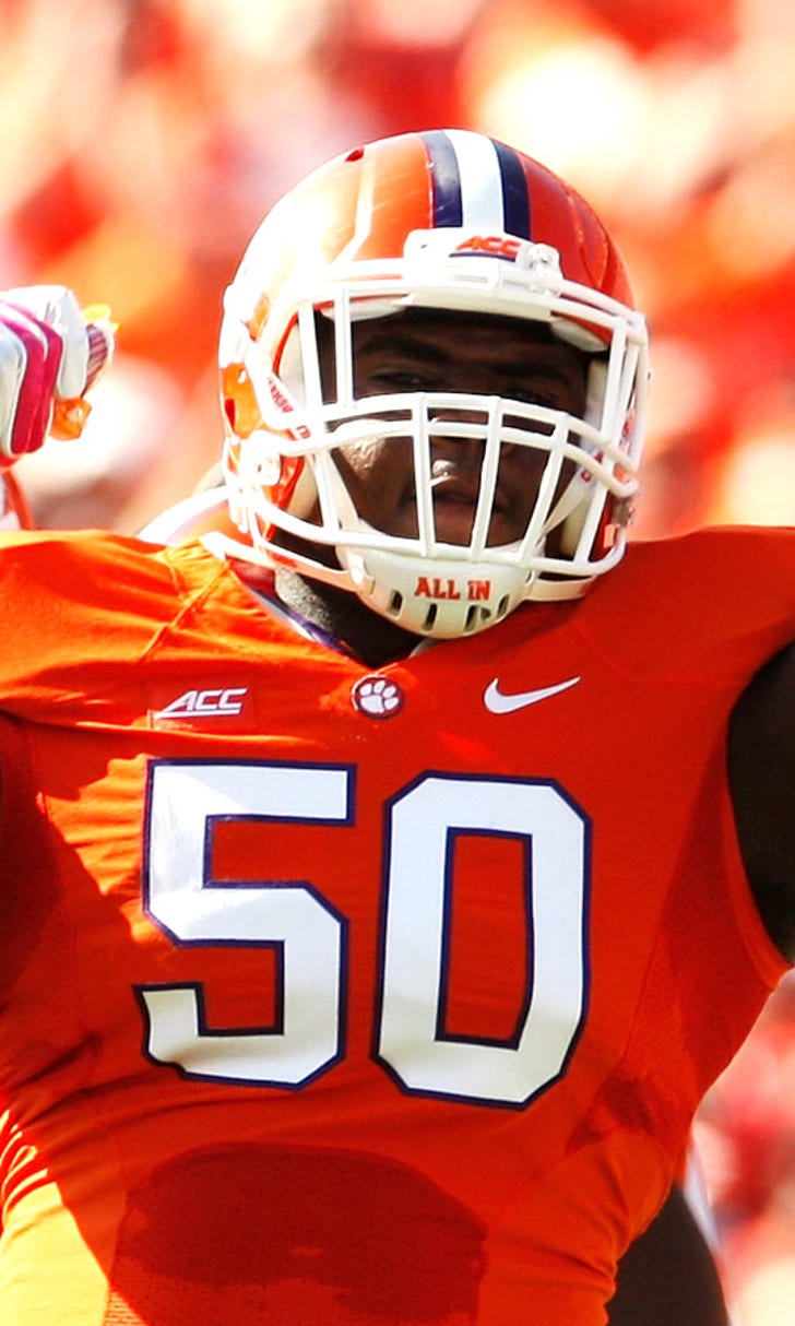 Clemson's Jarrett drafted a day after house fire | FOX Sports